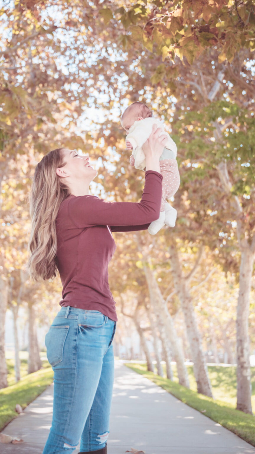 Fall Family Photos Tips and Examples - HealthyHappyLife.com