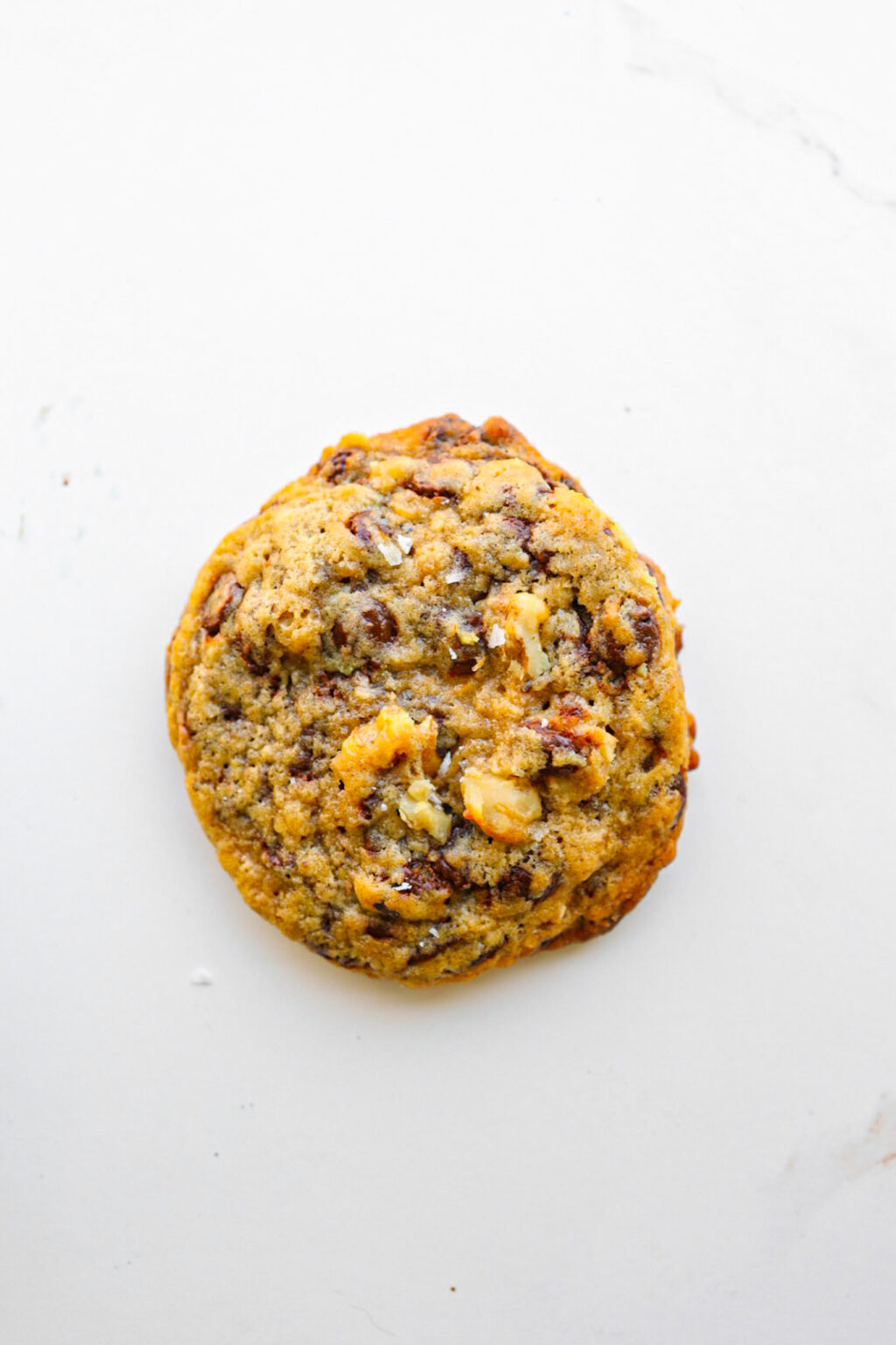 Chocolate Chip Cookies with Walnuts - HealthyHappyLife.com