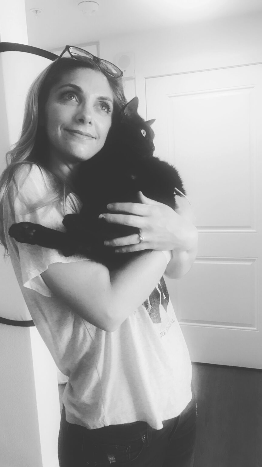 How I Found My Lost Cat - Tips to Help - HealthyHappyLife.com