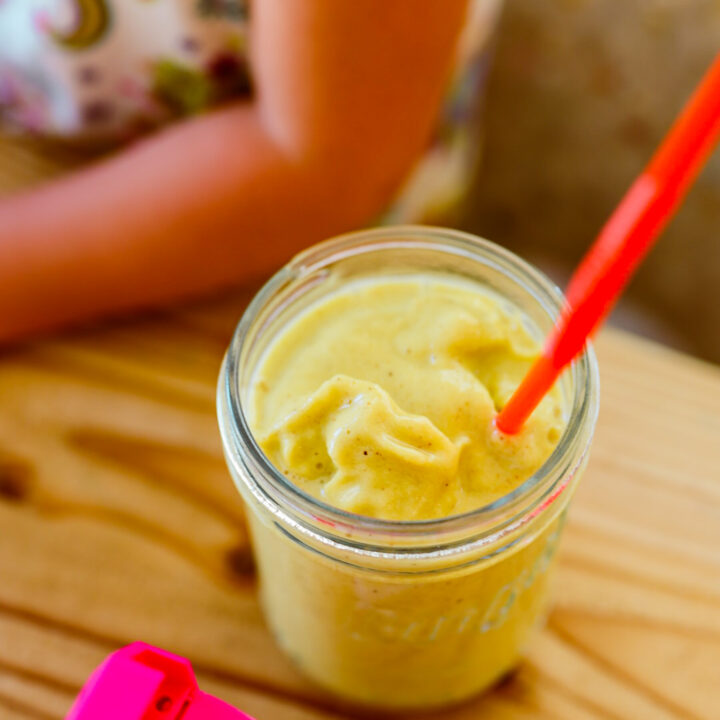 Yellow Banana Kids Smoothie - HealthyHappyLife.com