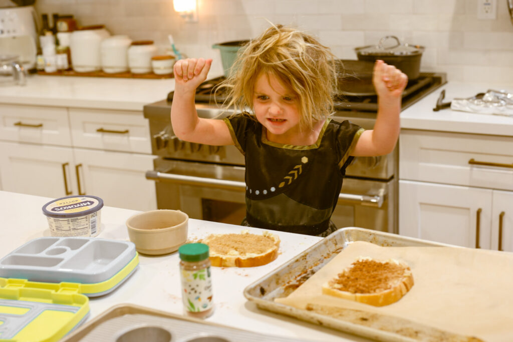 Vegan Cinnamon Toast for Kids - HealthyHappyLife.com